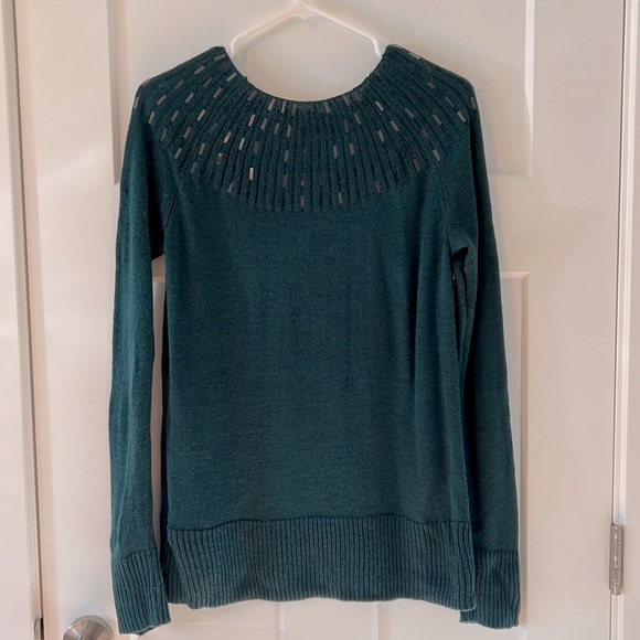 Apt. 9 | Tops | Apt 9 Forest Green Sweater With Sequins | Poshmark